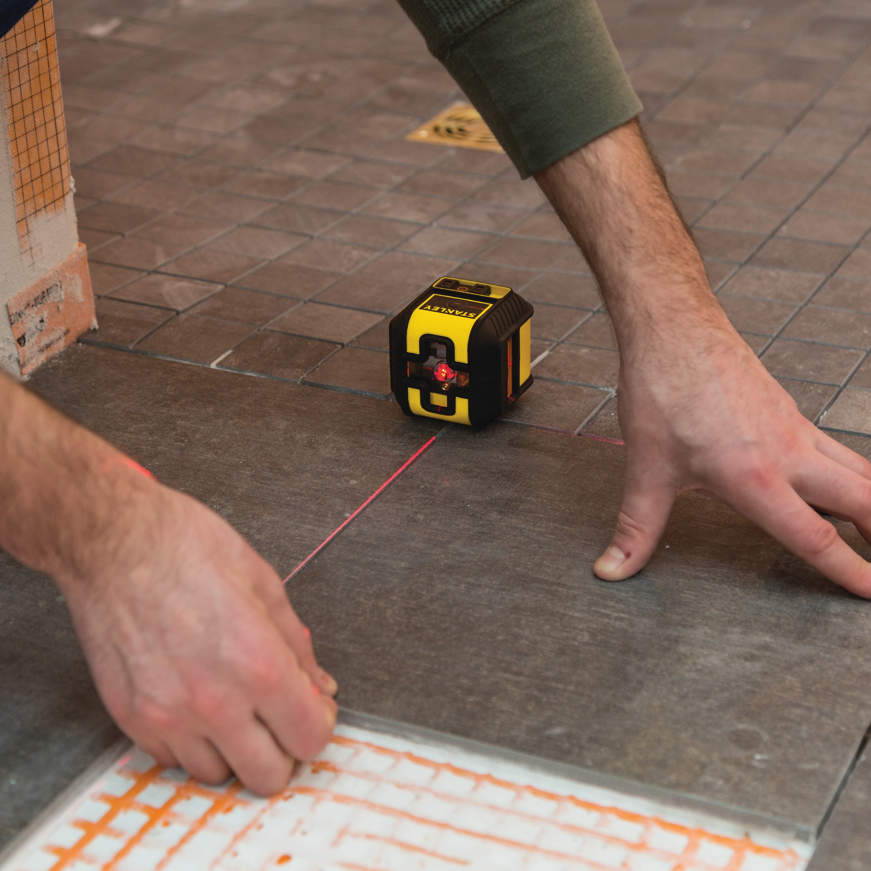 Red lines tools - busterladeg